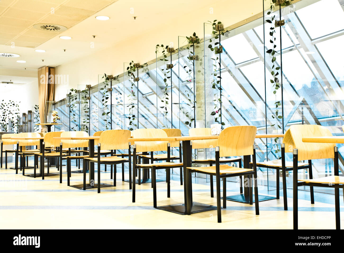 Mensa meeting hi-res stock photography and images - Alamy