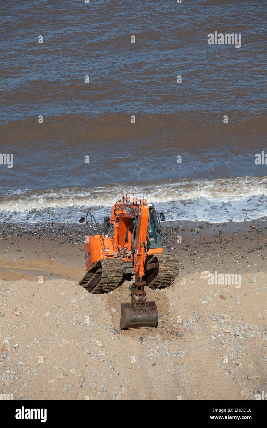 Concrete sea wall defences norfolk hi-res stock photography and images ...