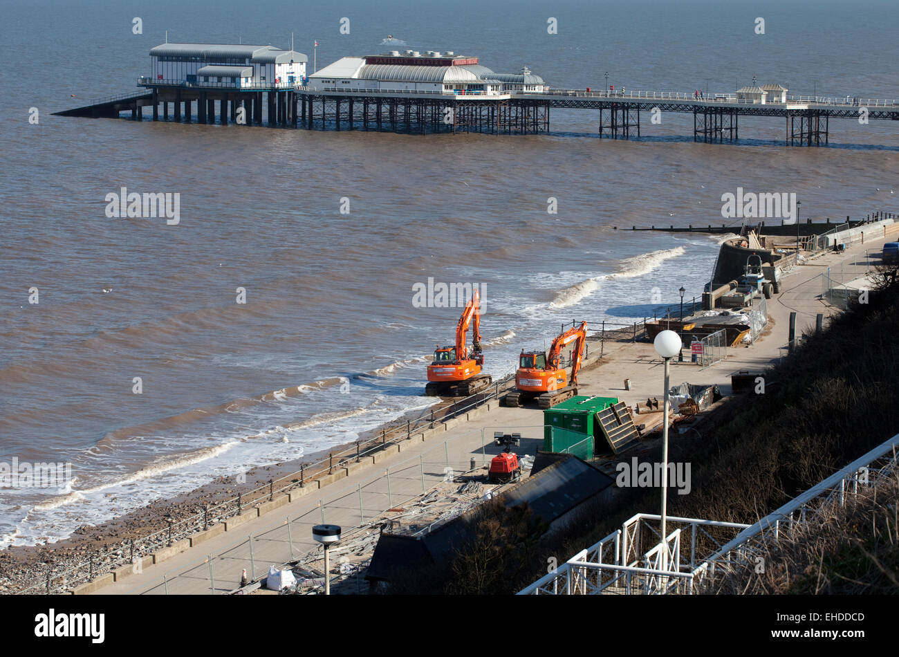 Cromer Sea defence work groynes Stock Photo - Alamy