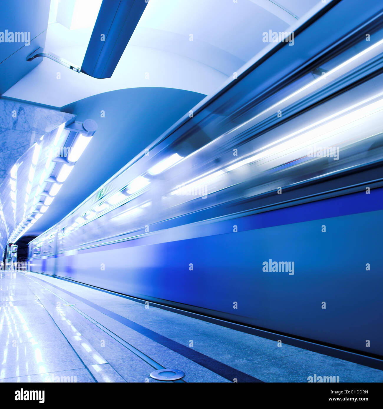 Fast train in subway Stock Photo - Alamy