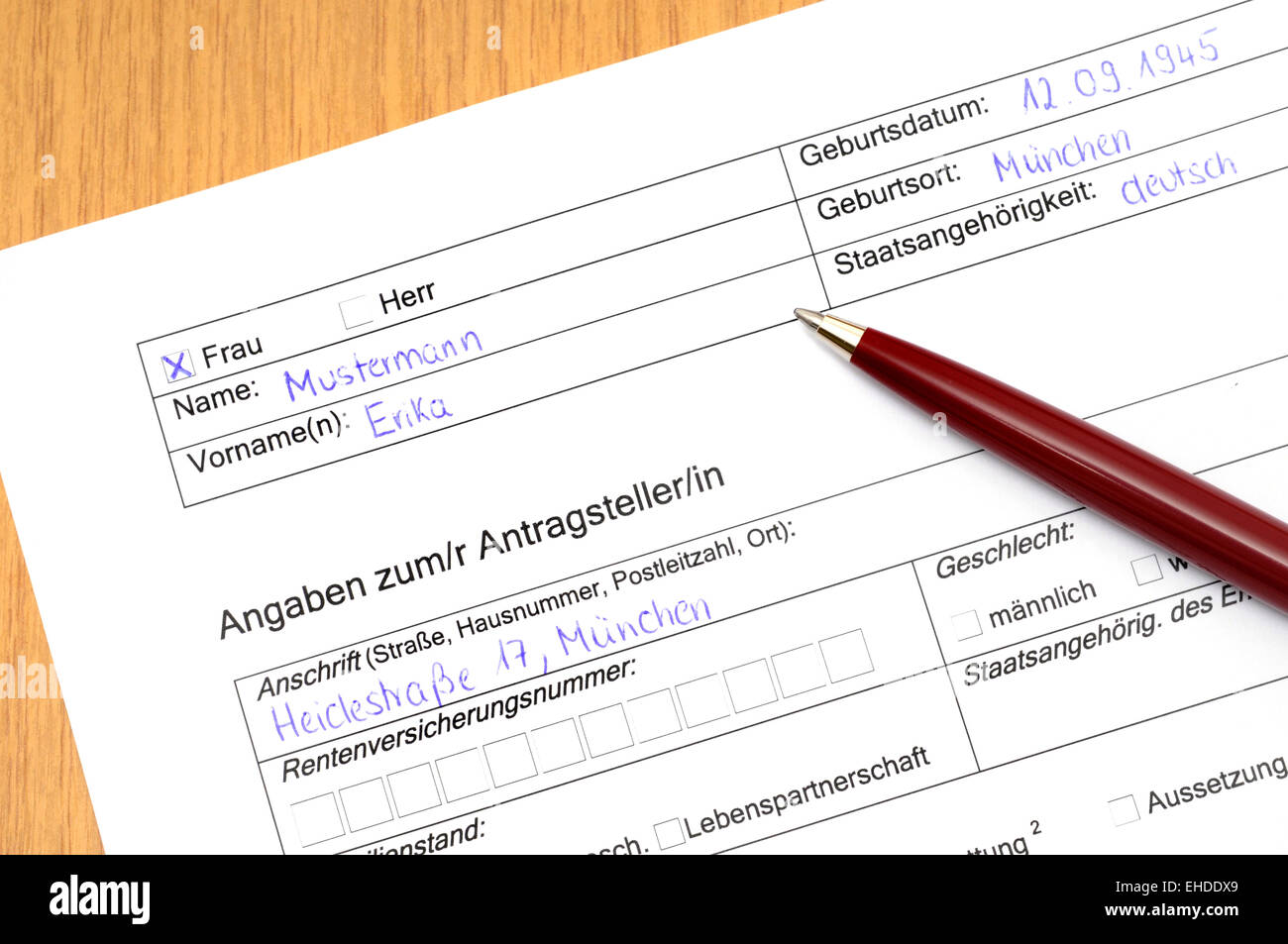 Antrag High Resolution Stock Photography and Images - Alamy