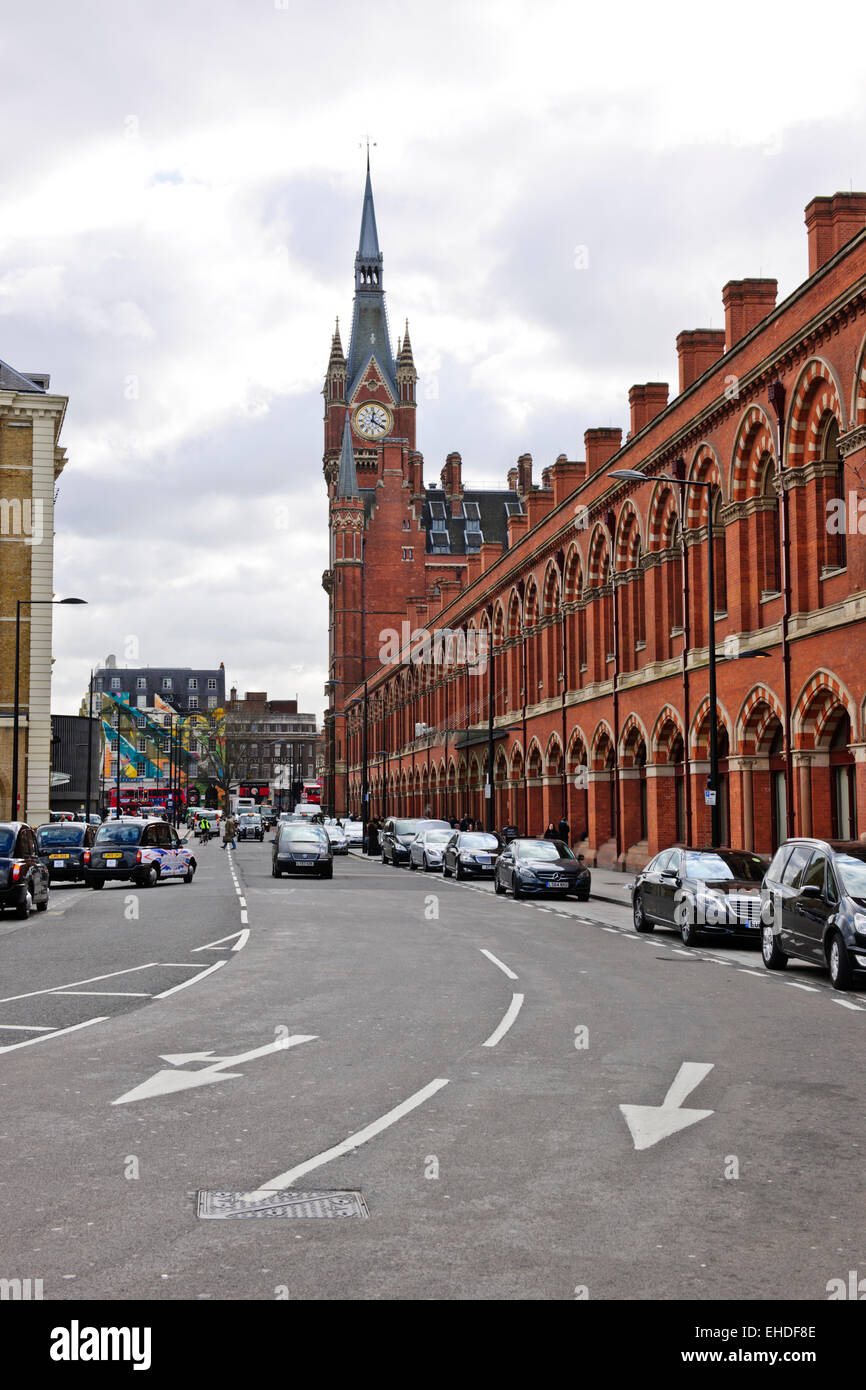 The complex was renovated and expanded from 2001-2007 at a cost of £800 ...