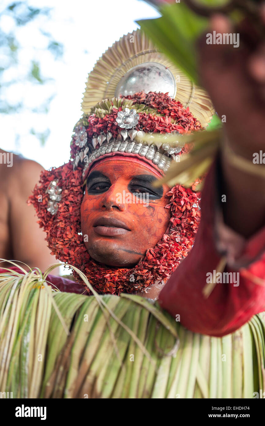 Theyyam Dancer Portrait Stock Photo - Alamy