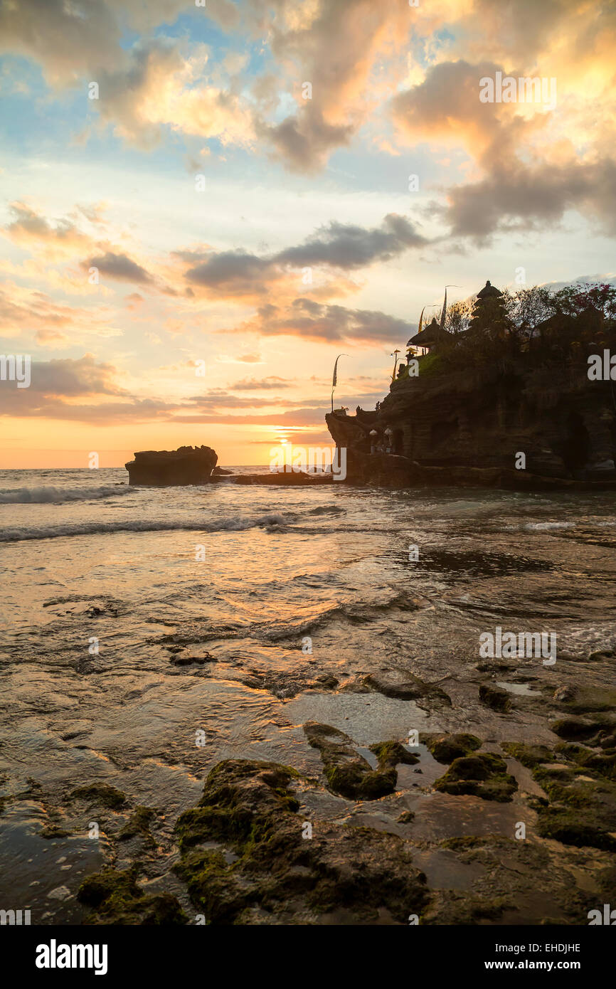 Bali Temple Decorations High Resolution Stock Photography and Images ...