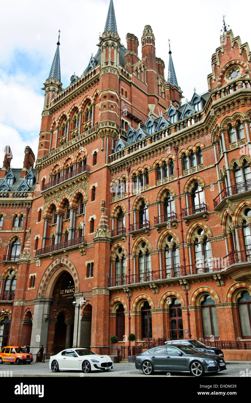 The complex was renovated and expanded from 2001-2007 at a cost of £800 ...