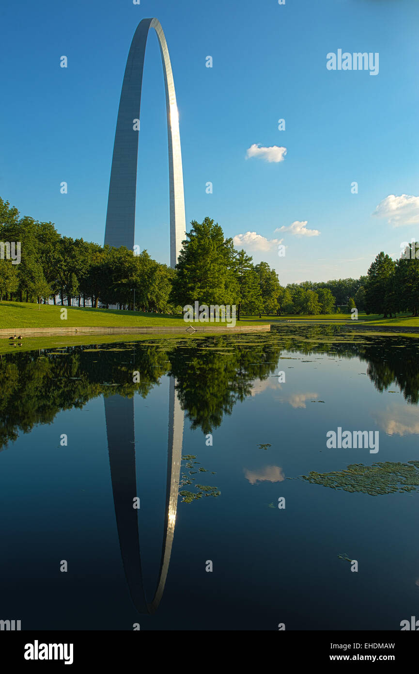 Gateway Arch and Reflection in St. Louis, Missouri, USA Stock Photo - Alamy