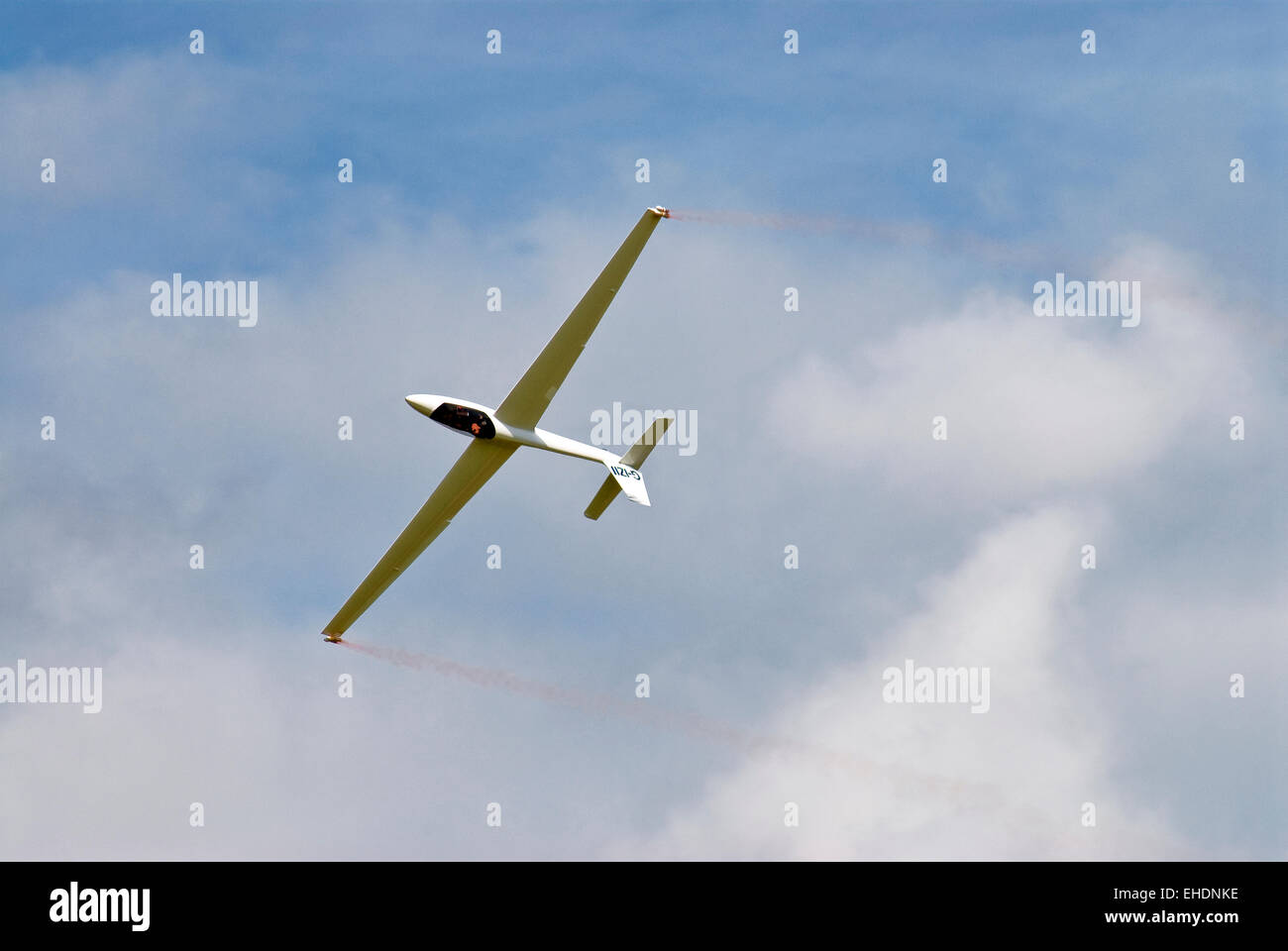 Swift glider hi-res stock photography and images - Alamy
