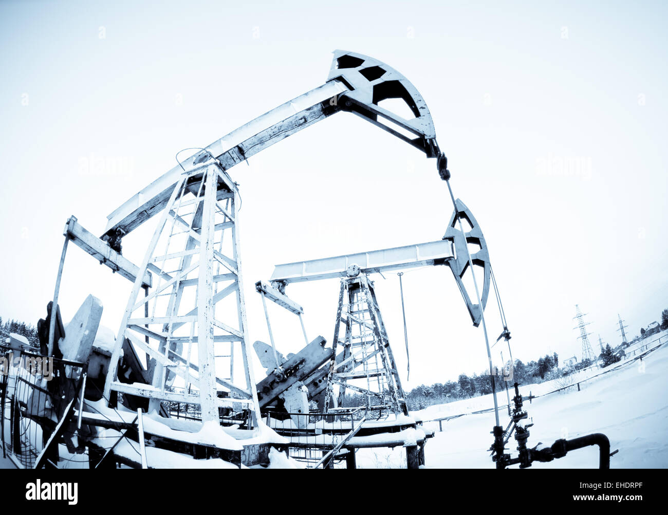 Platform pump hi-res stock photography and images - Alamy