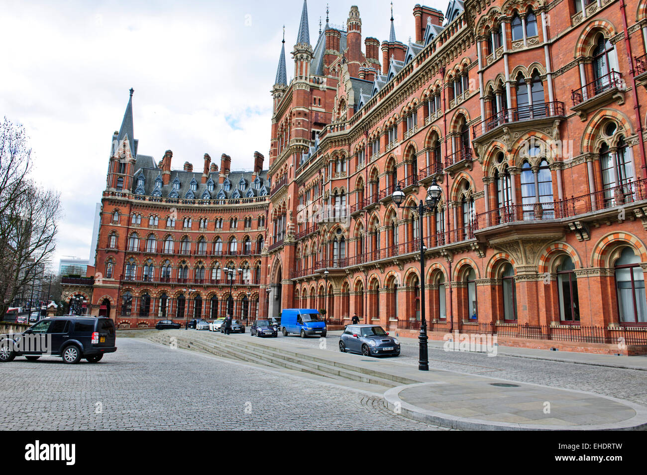 The complex was renovated and expanded from 2001-2007 at a cost of £800 ...