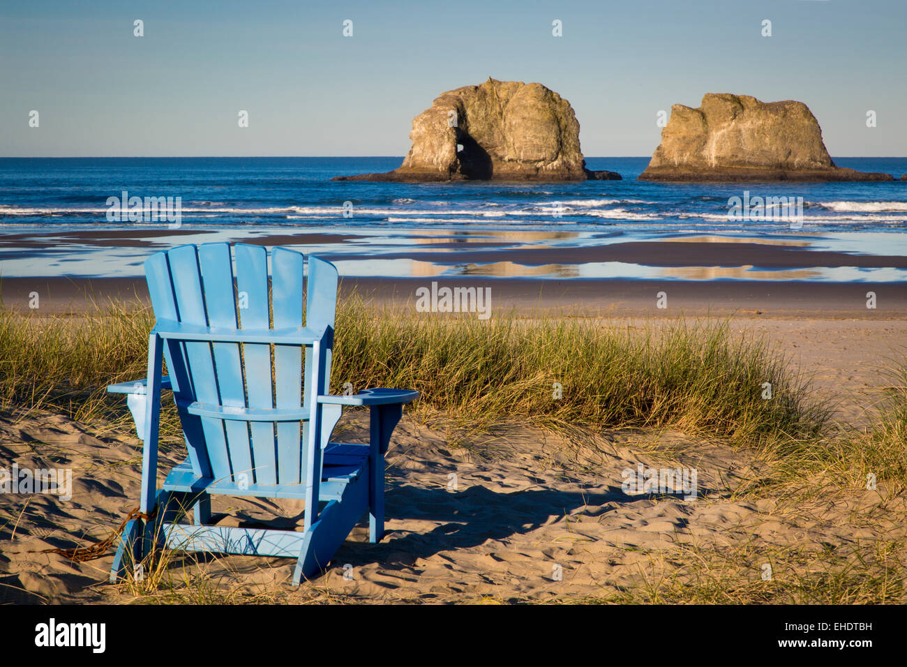 Sunrise over one of the Twin Rocks, Seastacks near Rockaway, Oregon ...