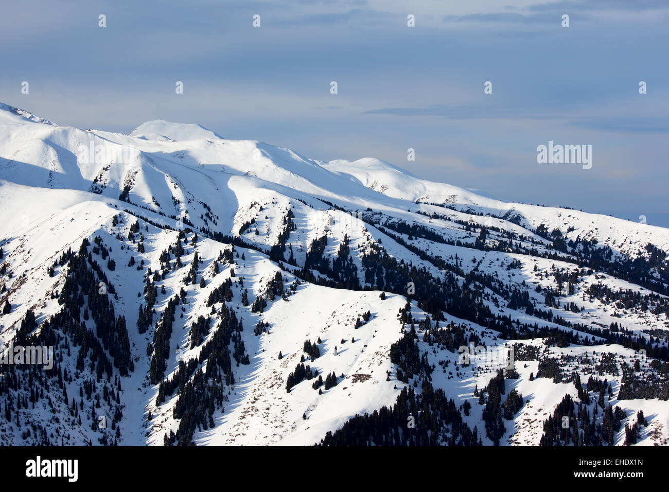 High mountain range hi-res stock photography and images - Alamy