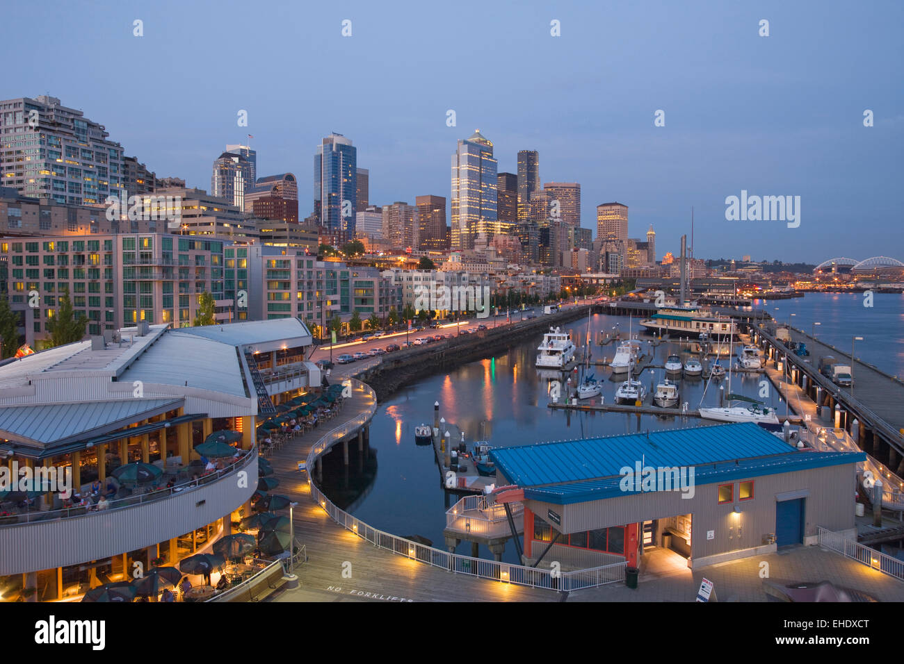 OUTDOOR RESTAURANT PIER 66 BELL STREET MARINA ELLIOT BAY DOWNTOWN ...