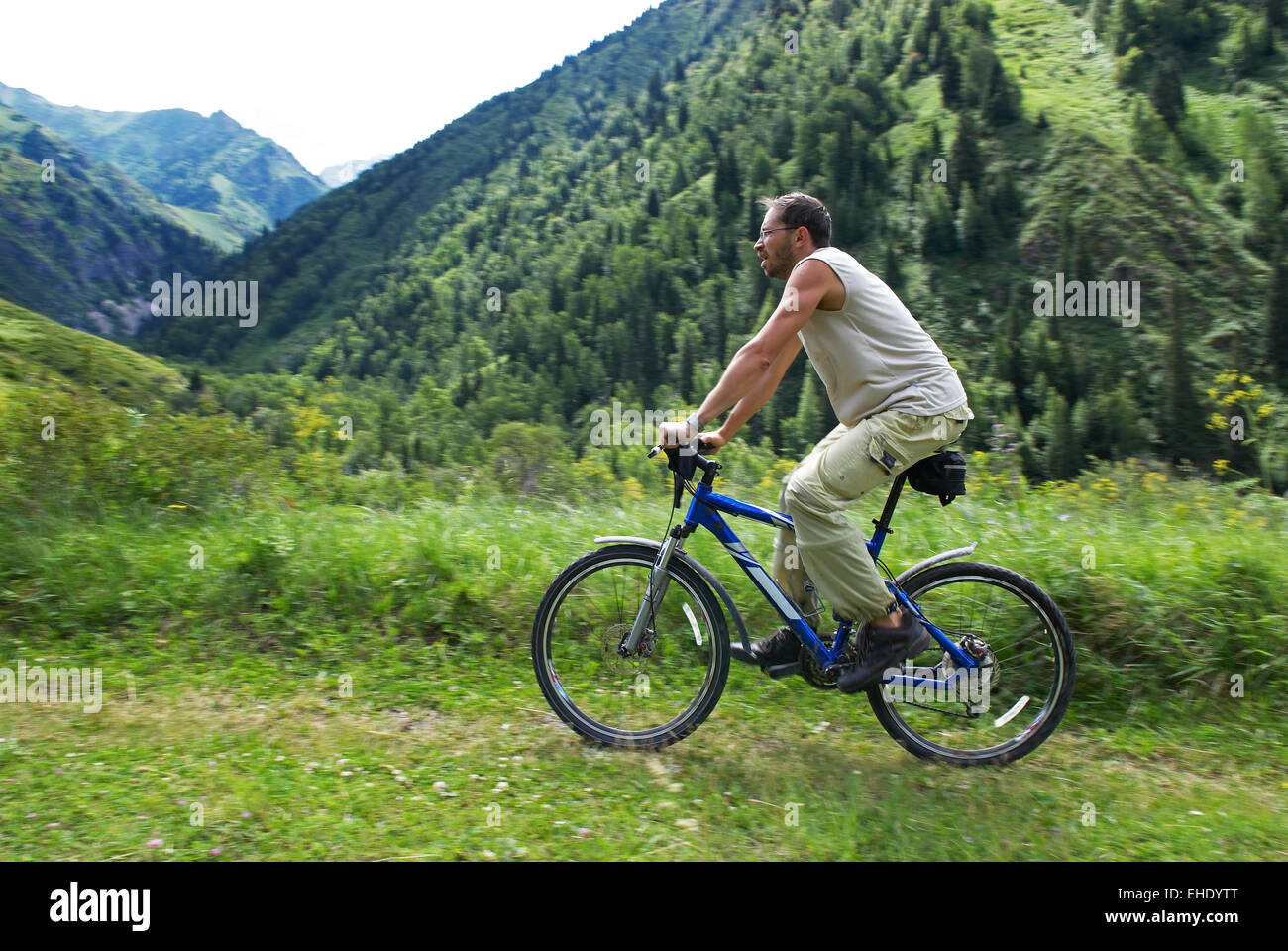 Bike tourism hi-res stock photography and images - Alamy