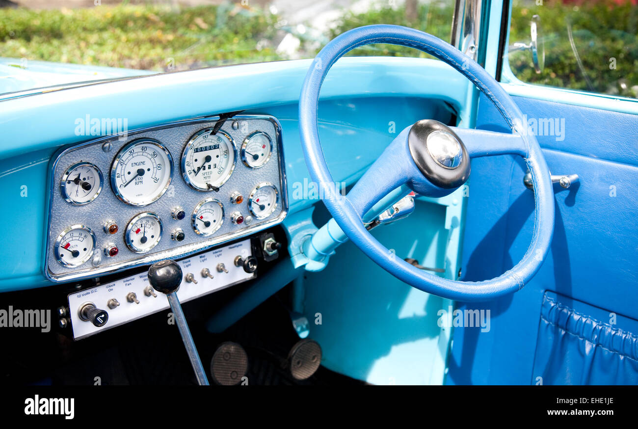 Blue dashboard hi-res stock photography and images - Alamy
