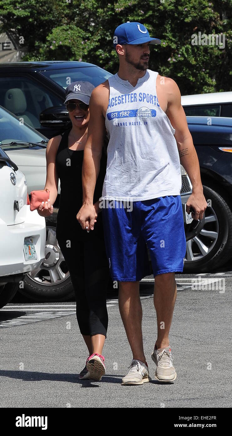 Lea Michele and boyfriend Matthew Paetz go running in Los Angeles ...
