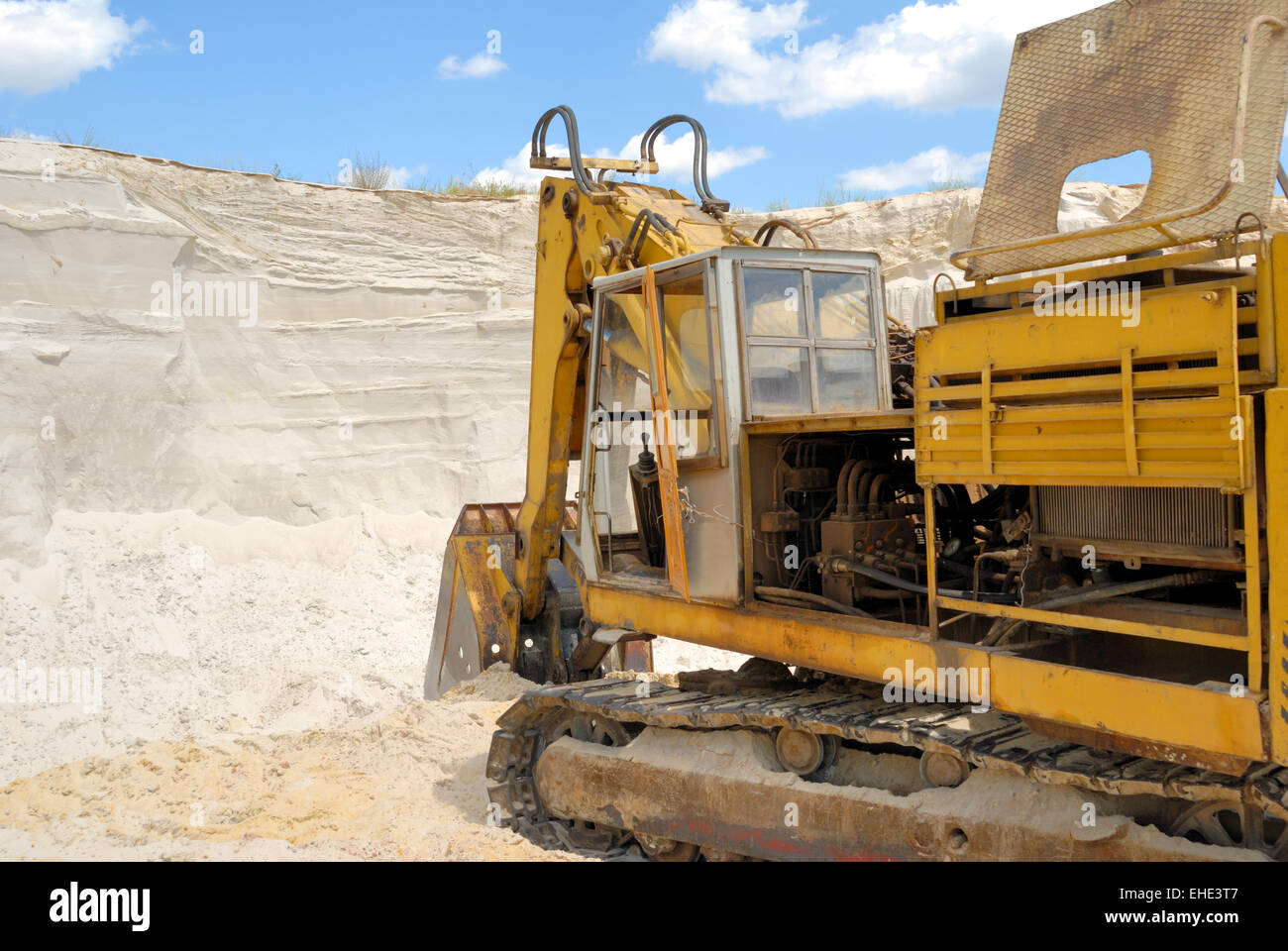 Career excavator dredge hi-res stock photography and images - Alamy