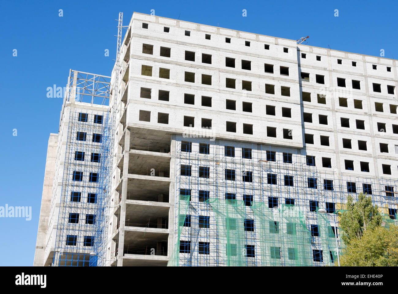 Construction of office building Stock Photo - Alamy
