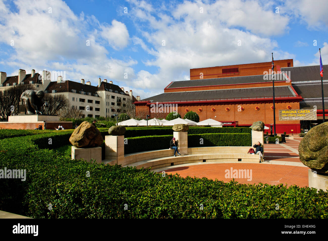 14 million books hi-res stock photography and images - Alamy