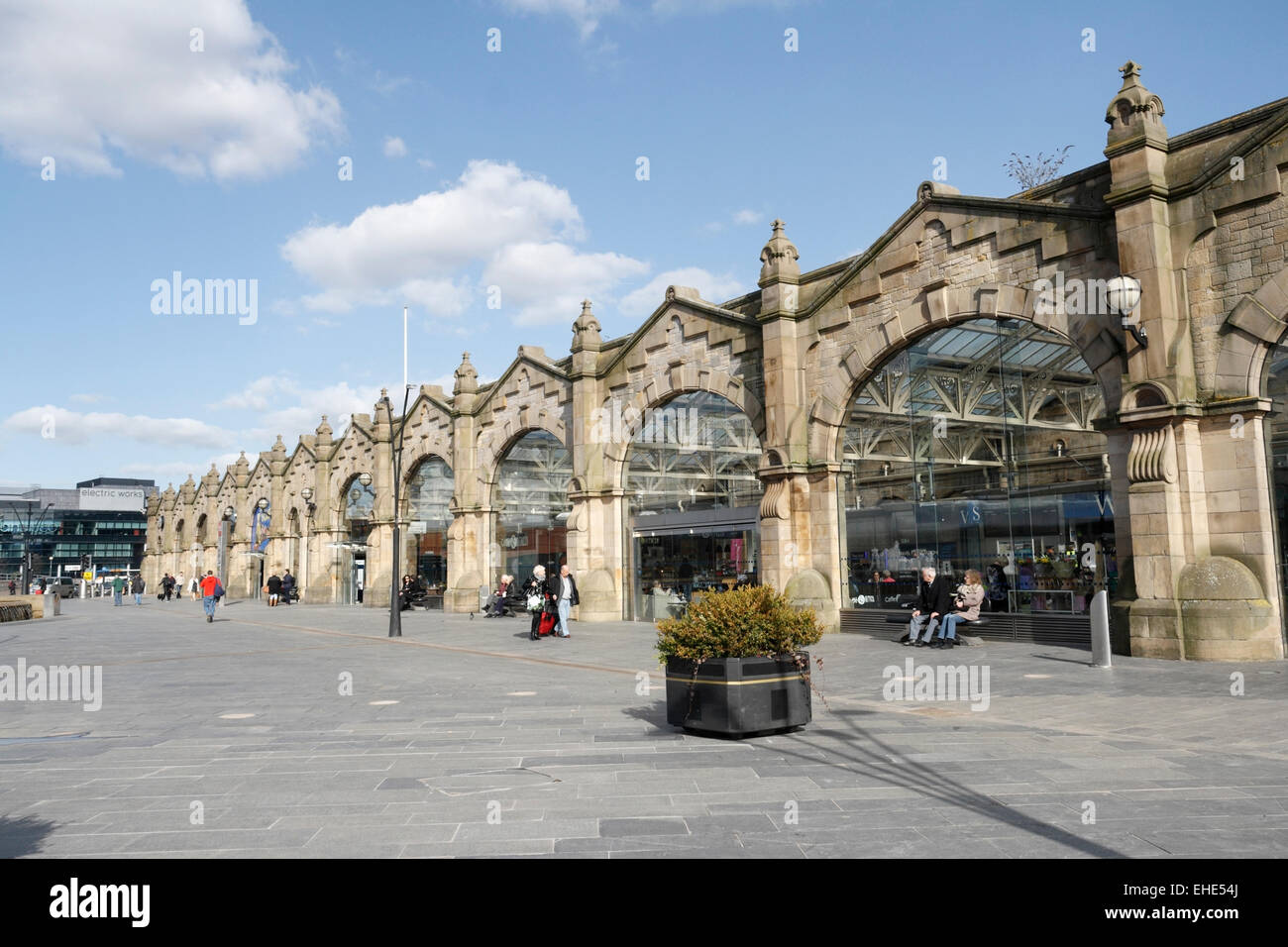 Sheaf Square public space in Sheffield city centre and the railway ...