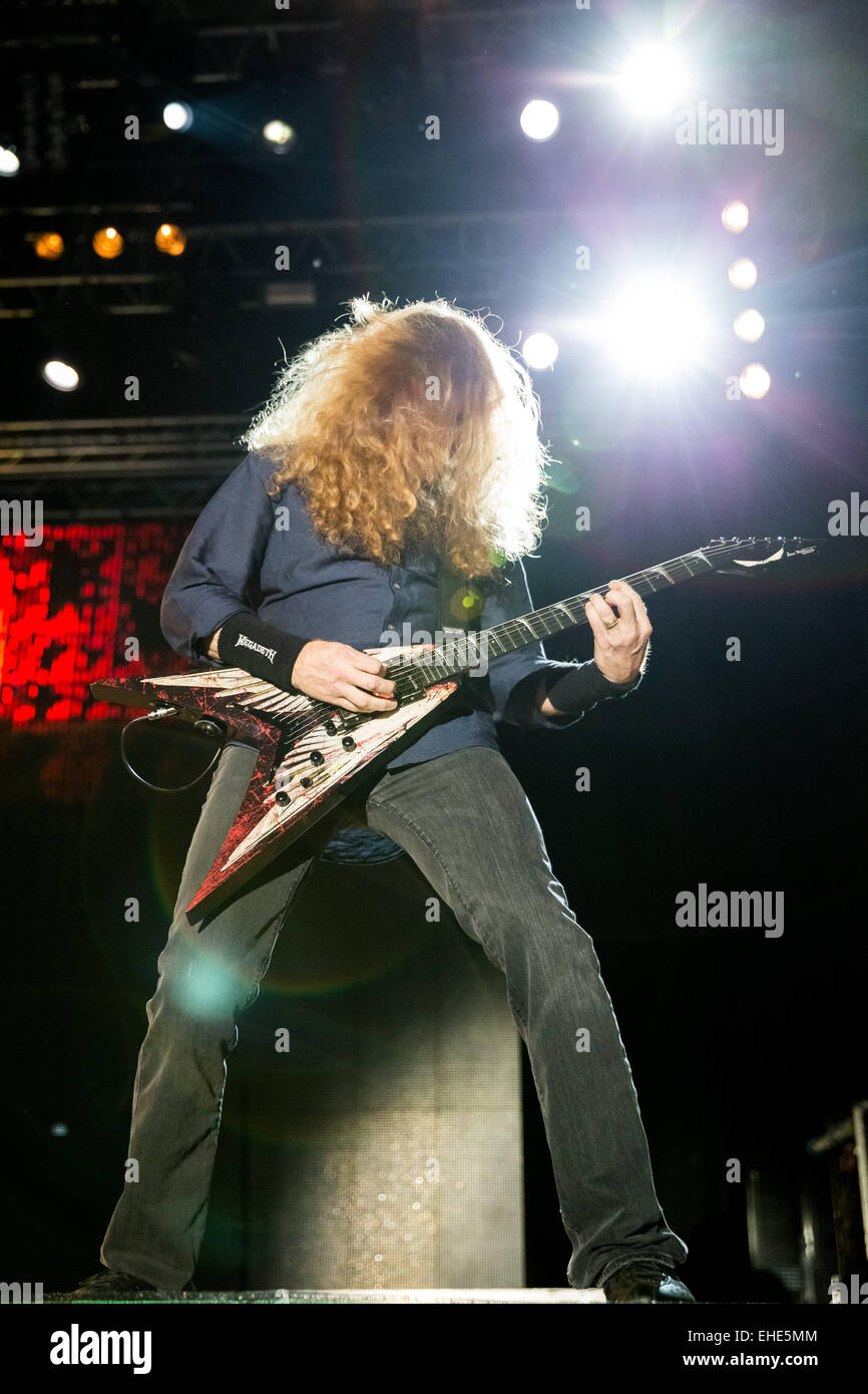 Megadeth performing live on 1st hi-res stock photography and images - Alamy