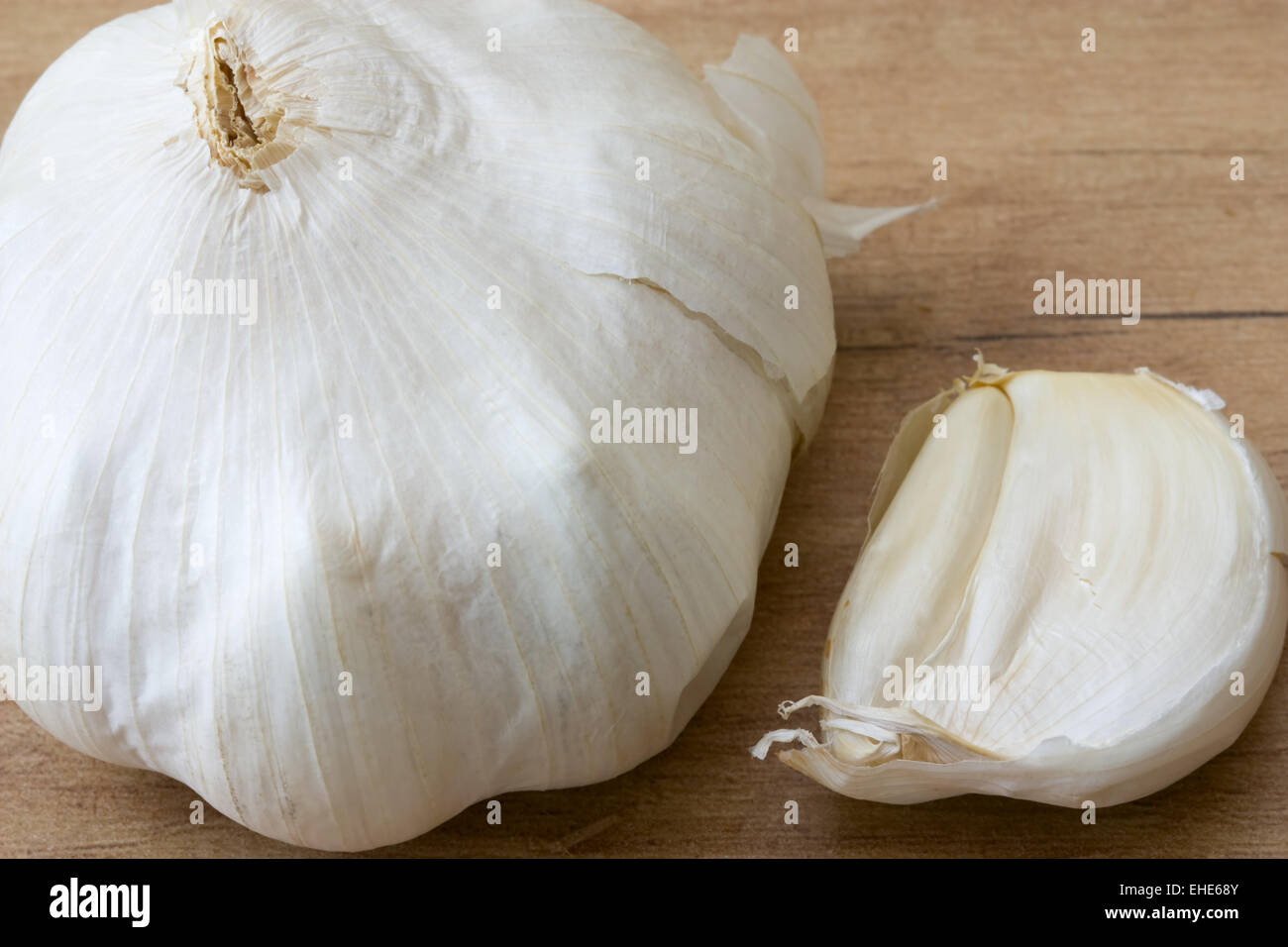 Knoblauch - Garlic Stock Photo - Alamy