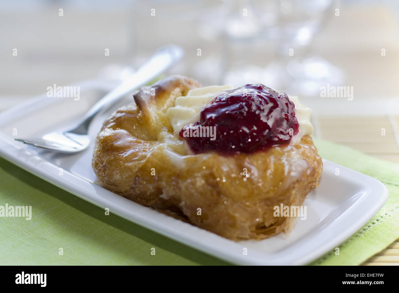 Plunderteilchen - Cake Stock Photo - Alamy