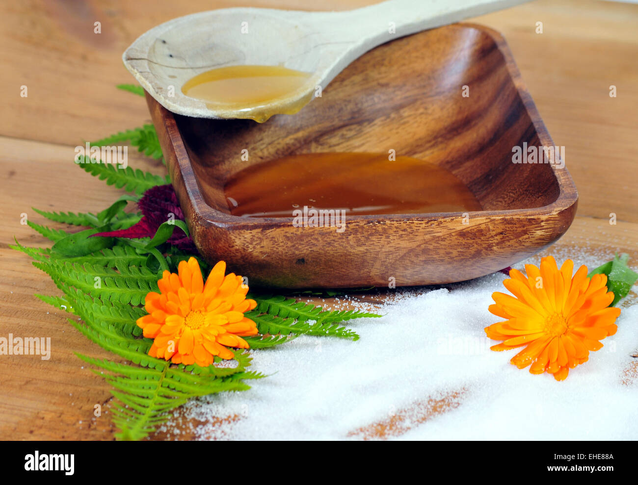 Bodysugaring hi-res stock photography and images - Alamy