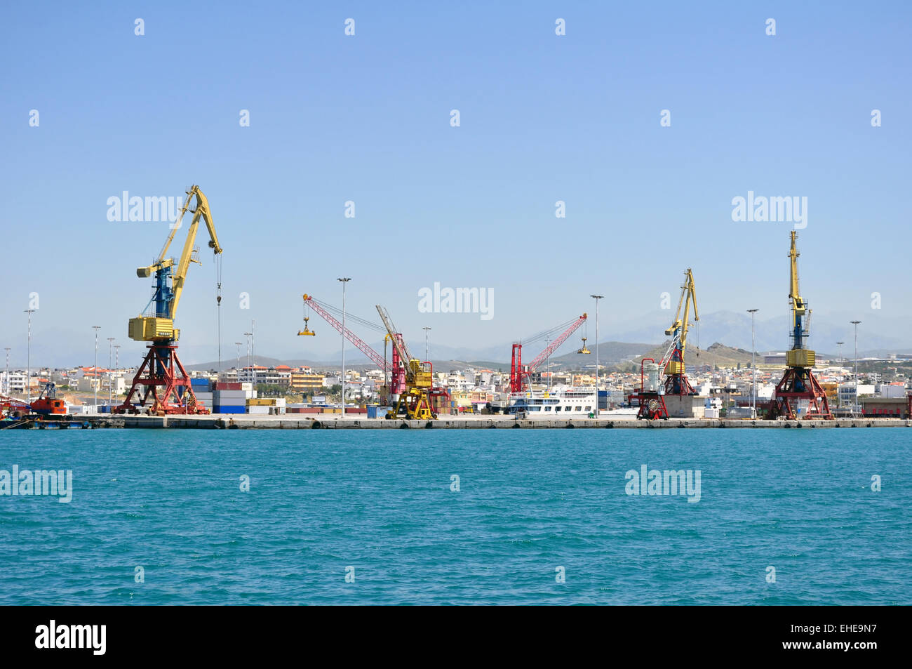 Port terminal equipment hi-res stock photography and images - Alamy