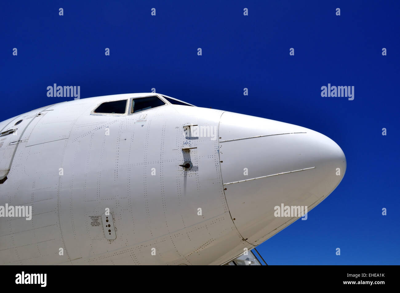 Close up boeing 737 cockpit hi-res stock photography and images - Alamy