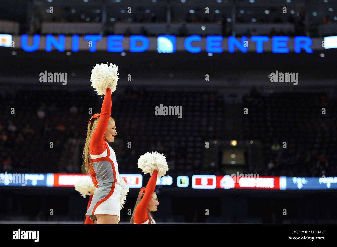 Minnesota gophers cheerleaders hi-res stock photography and images - Alamy