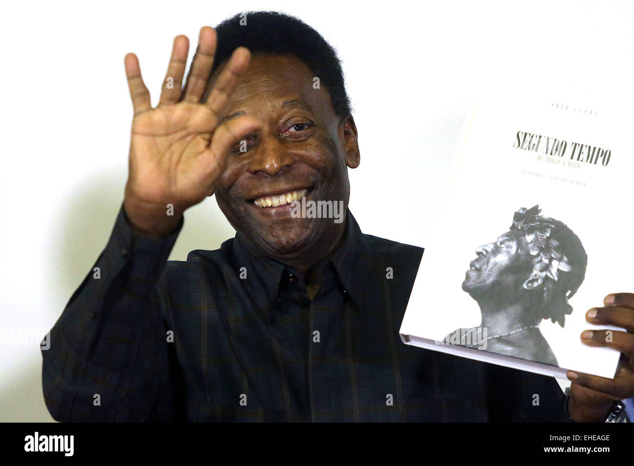 Pele museum hi-res stock photography and images - Alamy