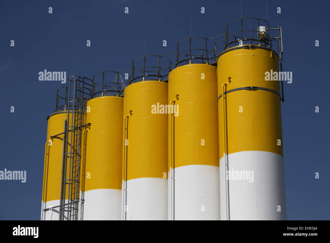 Betonsilo hi-res stock photography and images - Alamy