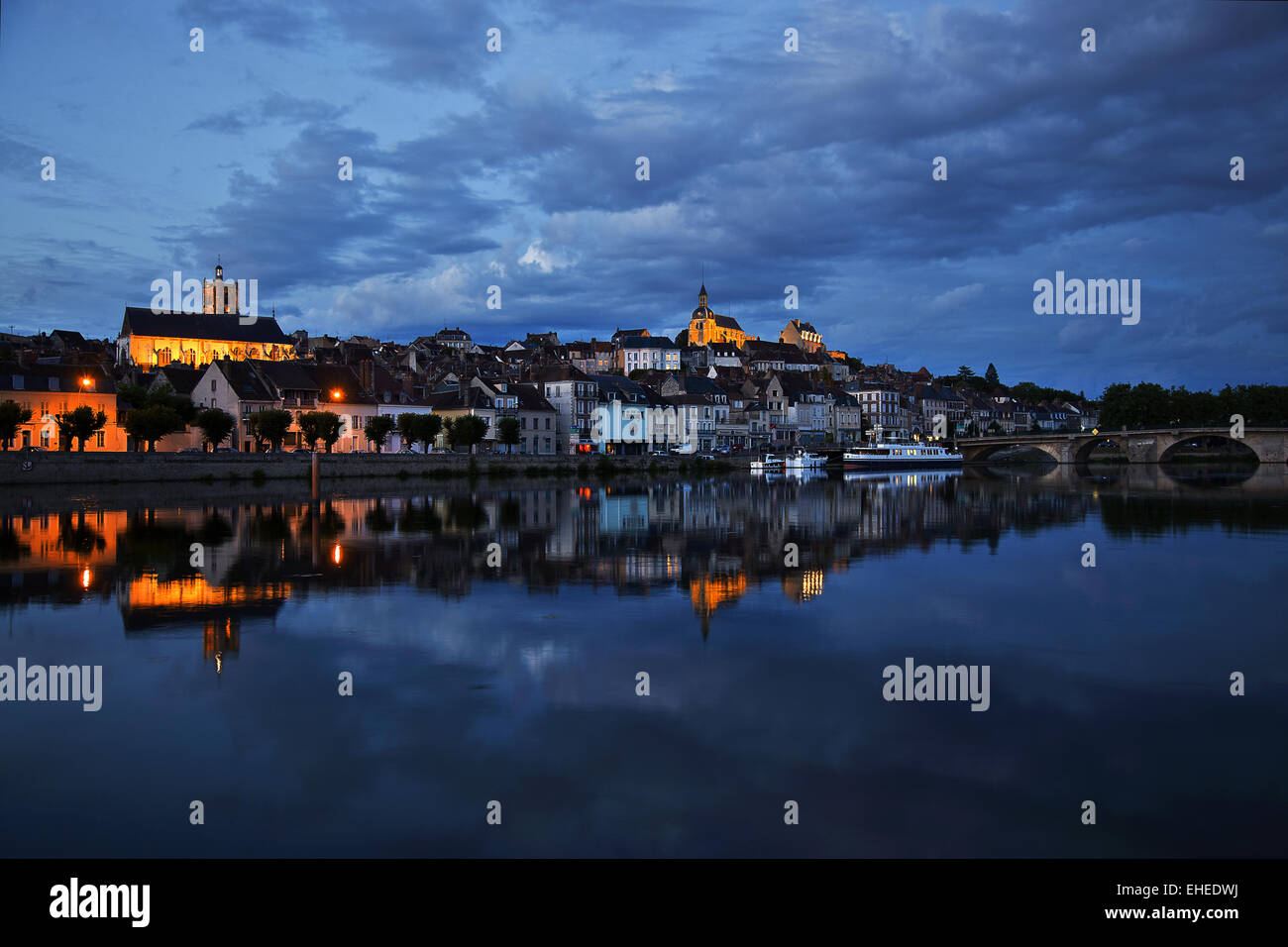 Joigny at the edge of Yonne river, France Stock Photo - Alamy
