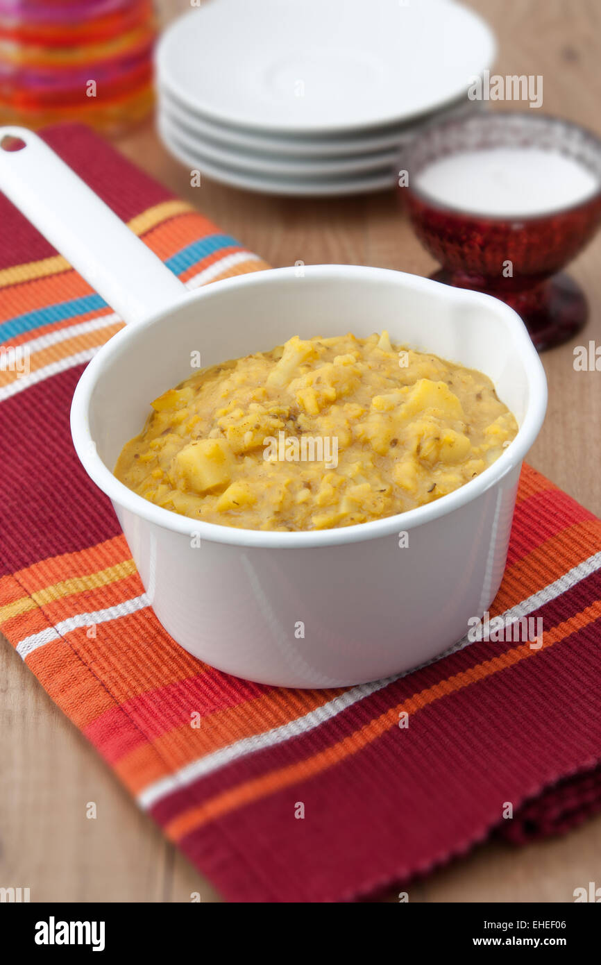 Dal see indien hi-res stock photography and images - Alamy