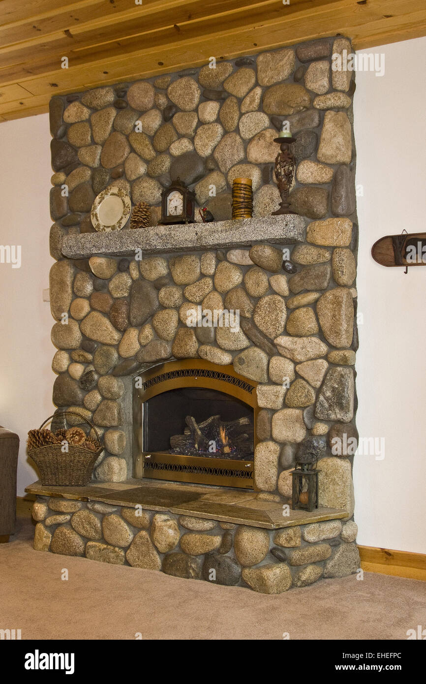 Fireplace hi-res stock photography and images - Alamy