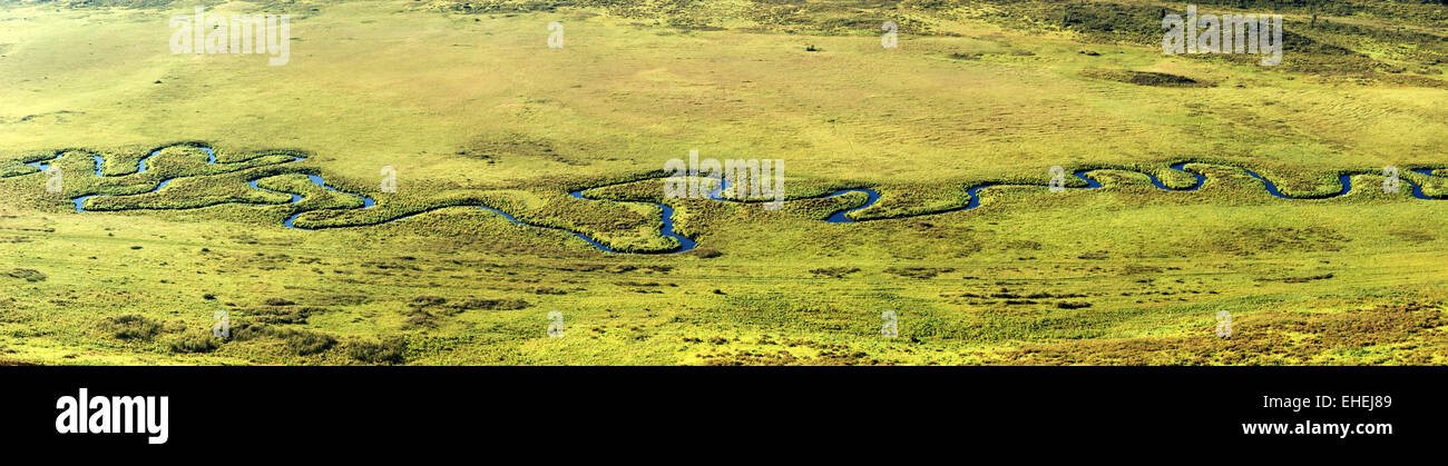 Curved river hi-res stock photography and images - Alamy