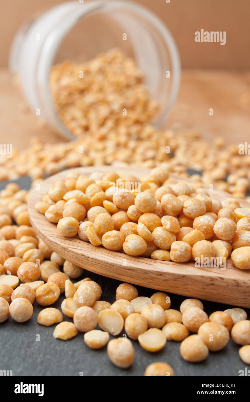Dried yellow Peas Stock Photo - Alamy