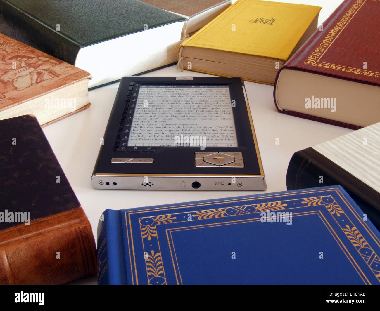 E ink e reader hi-res stock photography and images - Alamy