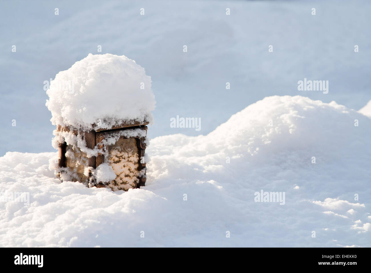 Burial lantern hi-res stock photography and images - Alamy