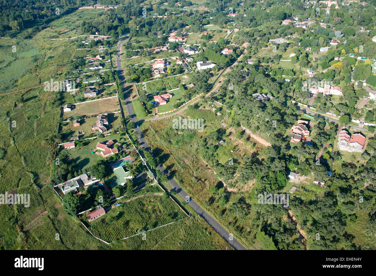 Low density housing hi-res stock photography and images - Alamy