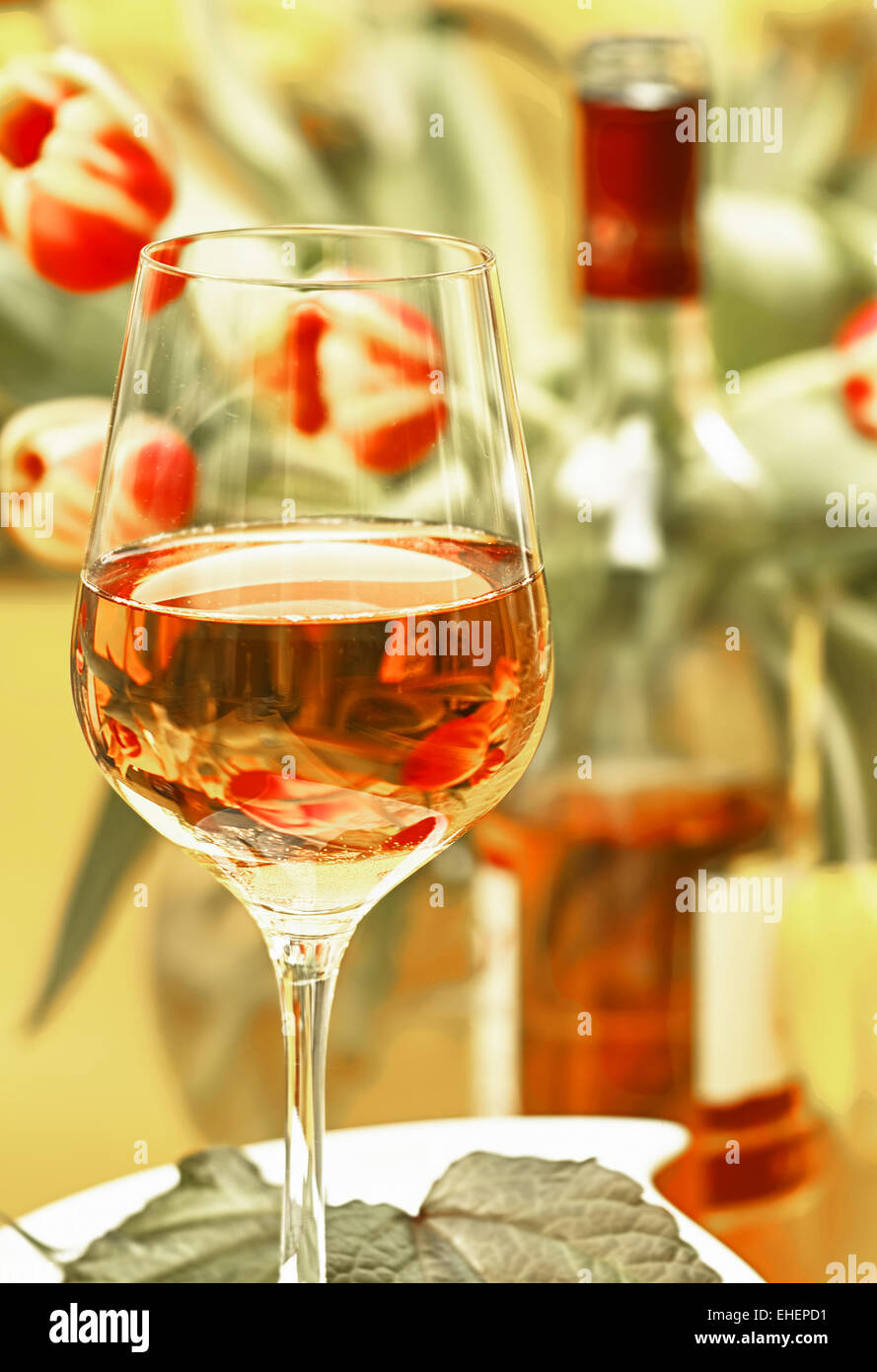 red wine in a glass Stock Photo - Alamy