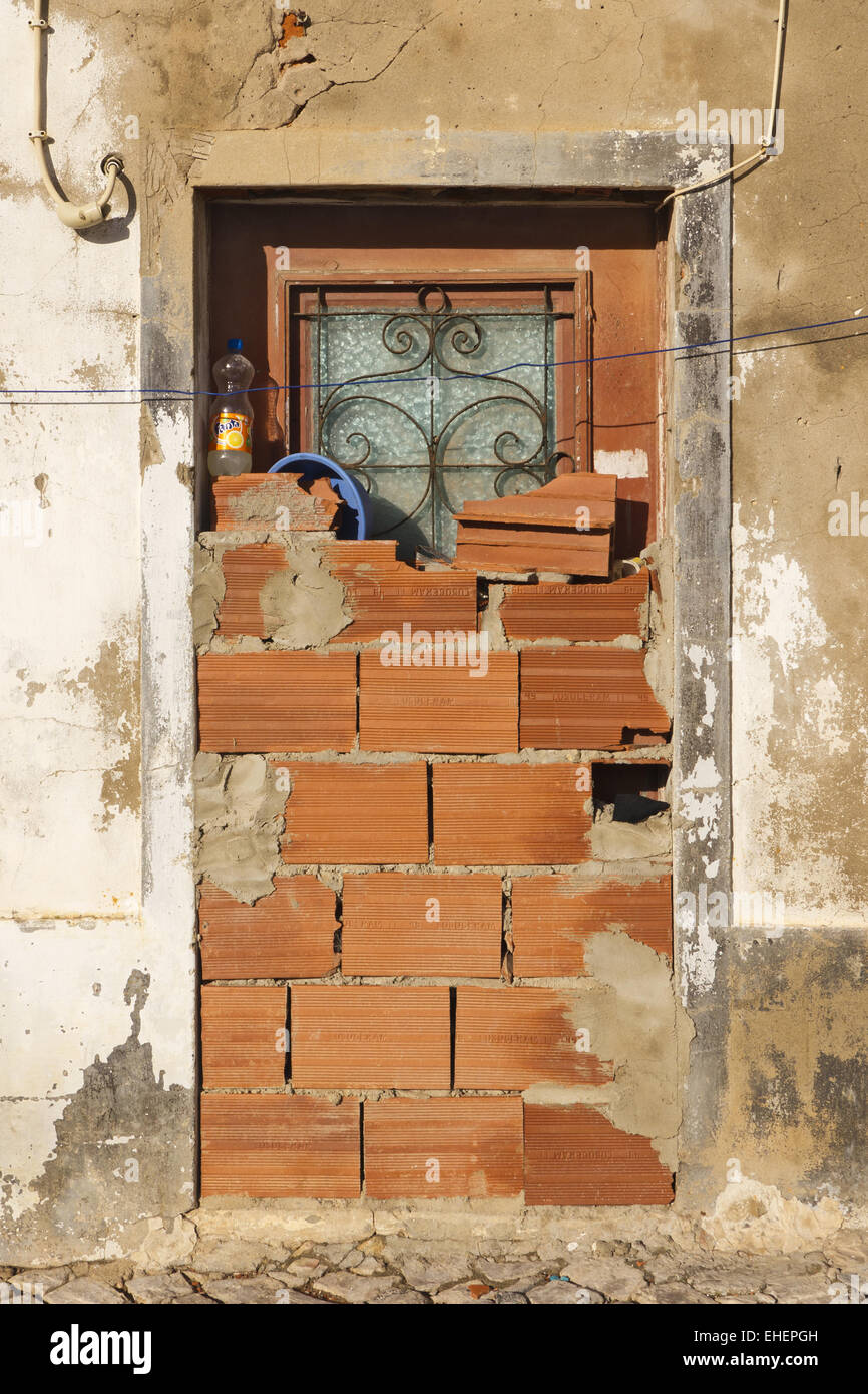 Walled door architecture hi-res stock photography and images - Alamy