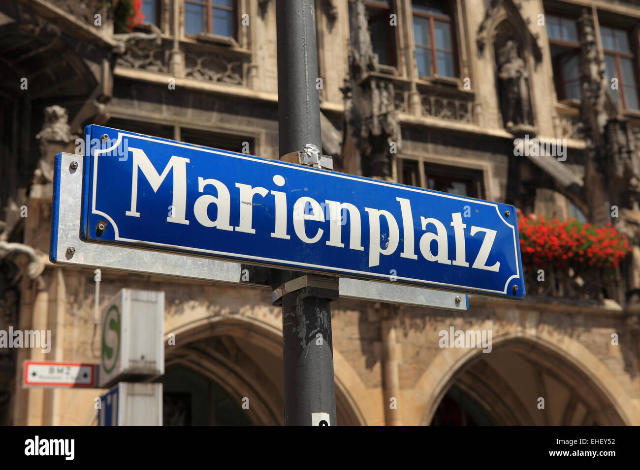 Traffic signs munich hi-res stock photography and images - Alamy
