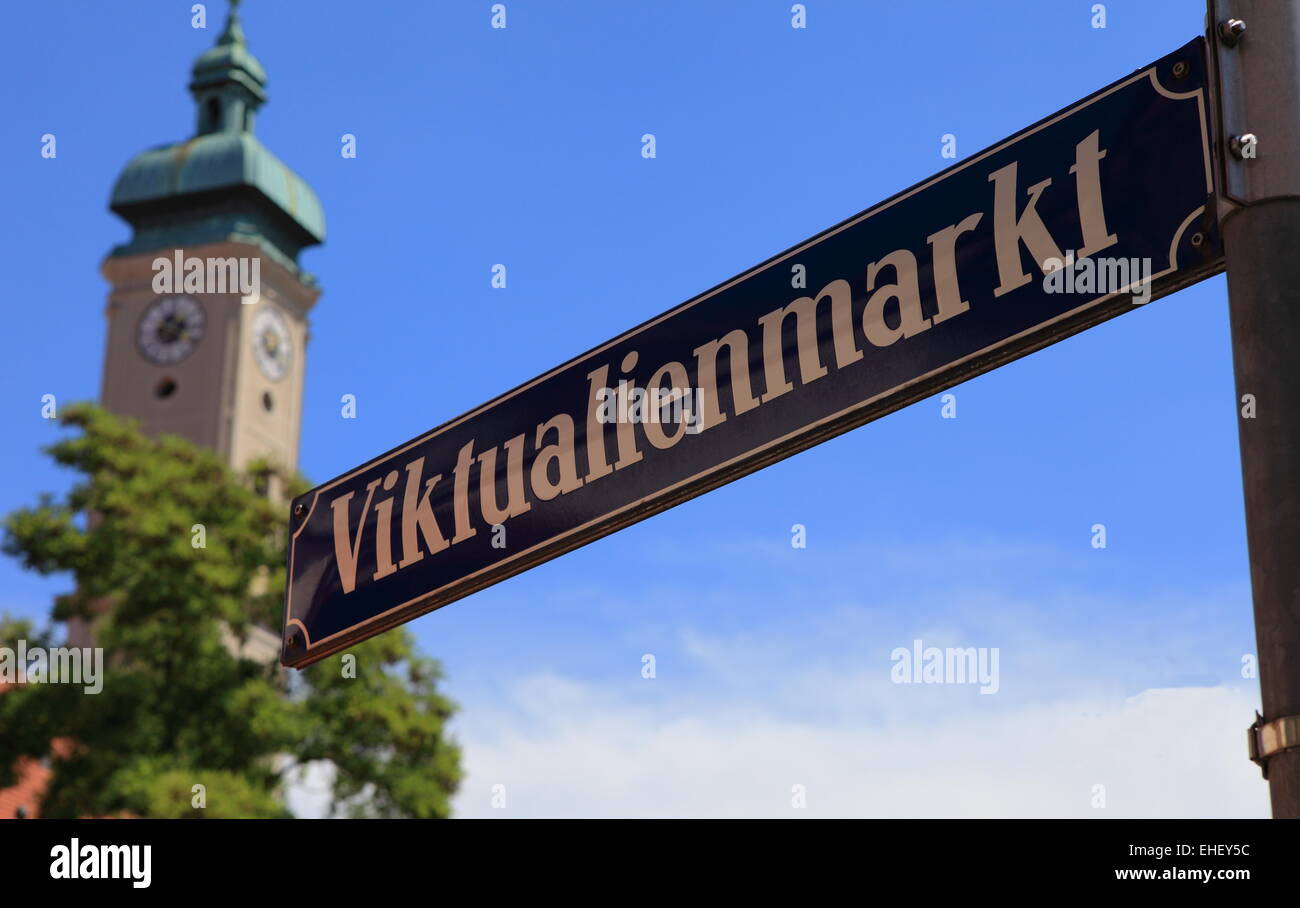 Street signs munich germany hi-res stock photography and images - Alamy