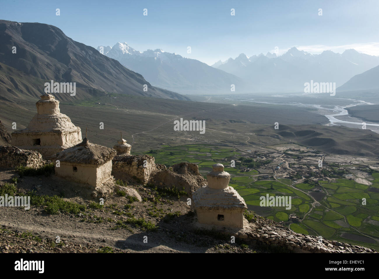Zanskar valley hi-res stock photography and images - Alamy