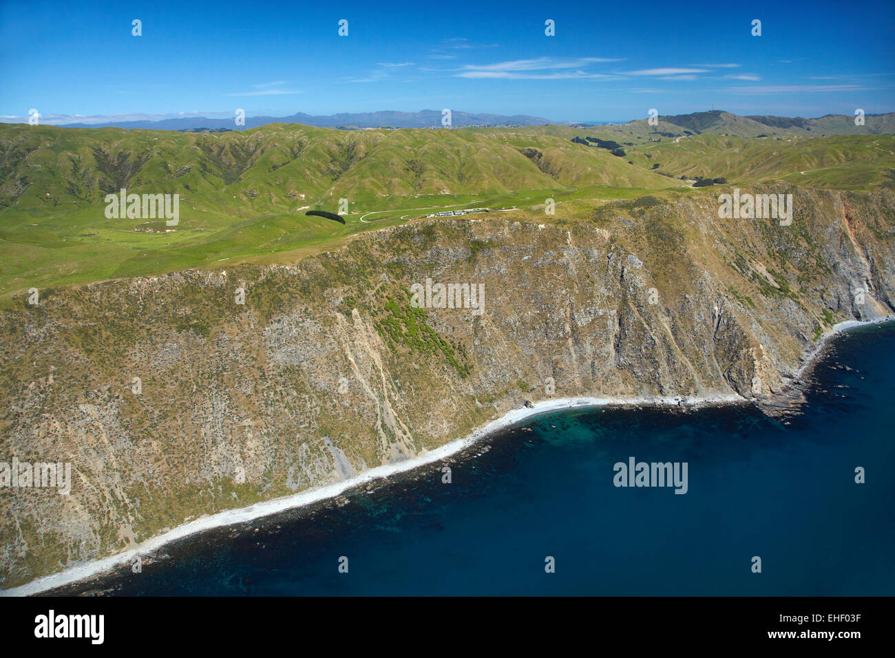 Steep coastline hi-res stock photography and images - Alamy