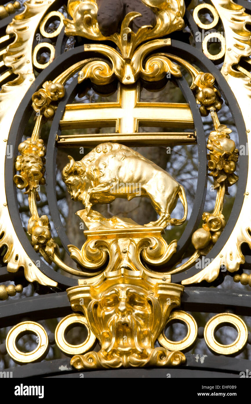 Gilded Decoration on Canada Gate Green Park London England Stock Photo ...