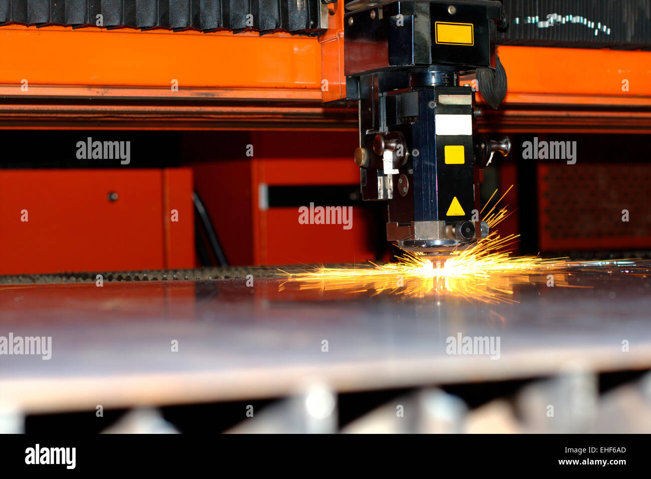 High energy laser hi-res stock photography and images - Alamy