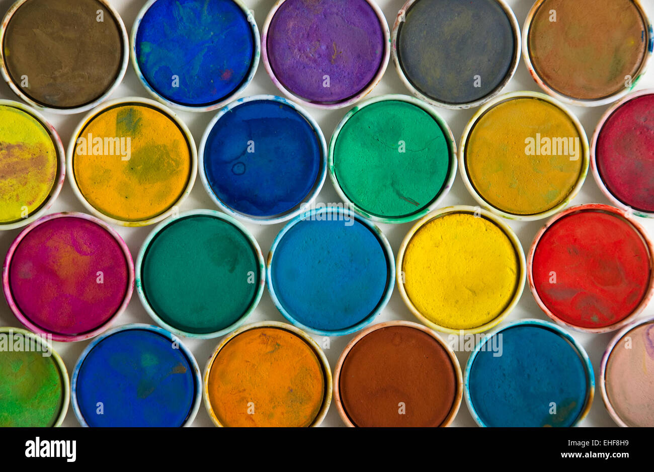 Kunstunterricht kinder hi-res stock photography and images - Alamy