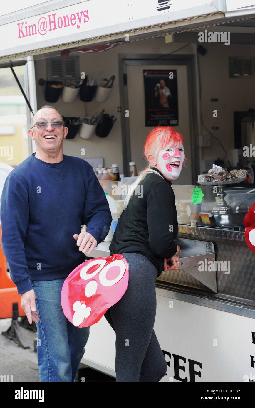 Comic relief red nose hi-res stock photography and images - Alamy